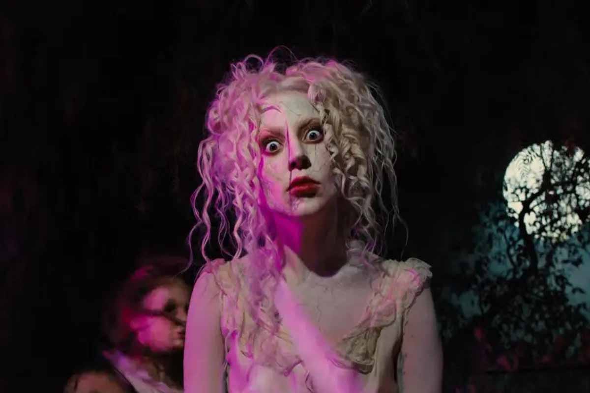 Lady Gaga lanza ‘The Dead Dance’ grabado en la mística Isla de ...